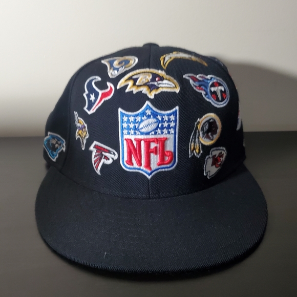 Reebok | Accessories | Rare Nfl All Over Team Logo Reebok Fitted Hat ...